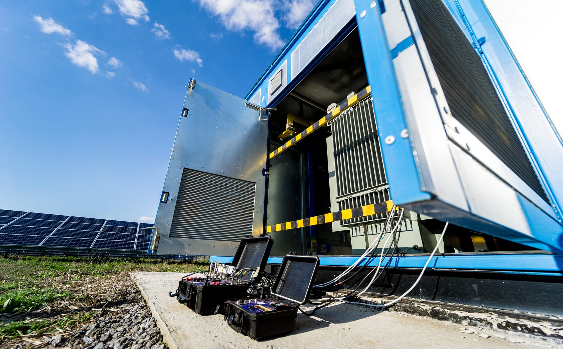 JC Solar, LLC: The Main Type of Solar Inverters - JC Solar, LLC